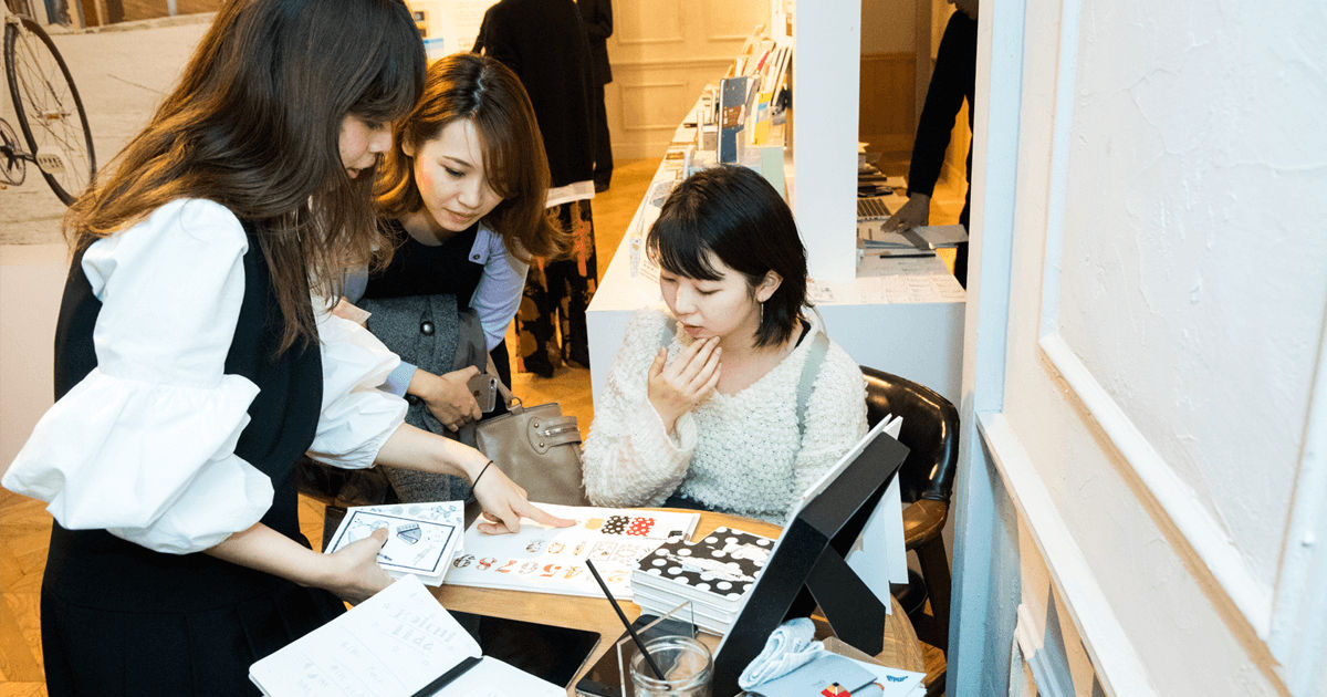 UV Printers “Transform Imagination into Reality” on The Covers of ...